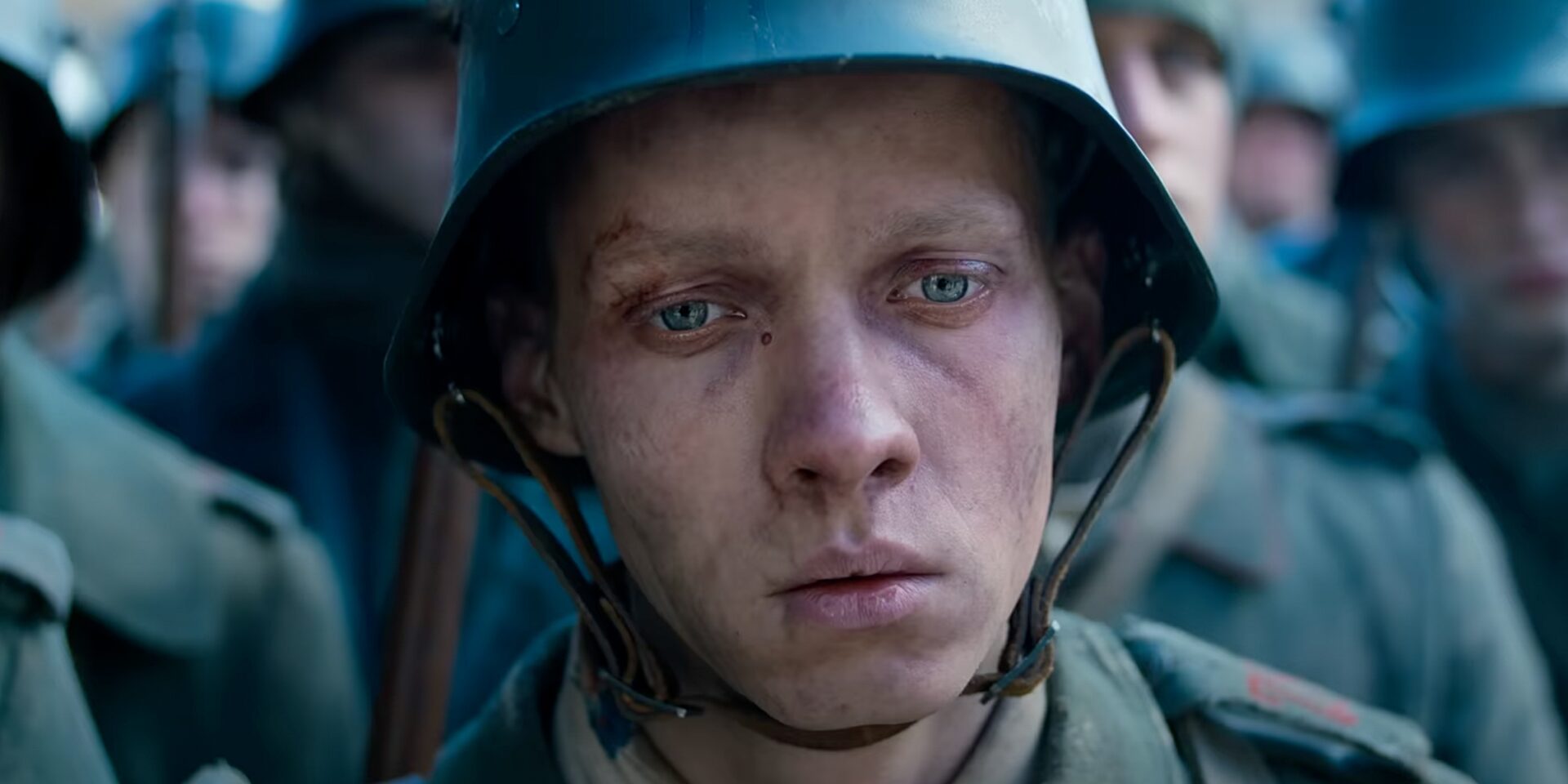 "ALL QUIET ON THE WESTERN FRONT" - Review